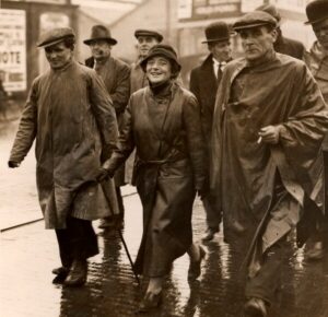 Play Review – Red Ellen – The Left Berlin