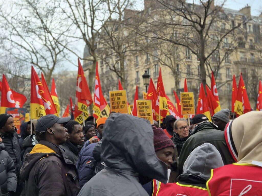 Macron Appoints Zombie Government in France – The Left Berlin